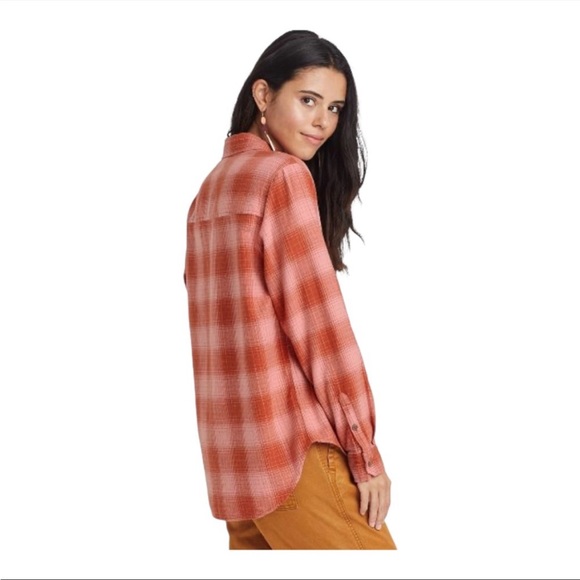 Universal Thread | Tops | Nwt Universal Thread Plaid Flannel Shirt ...